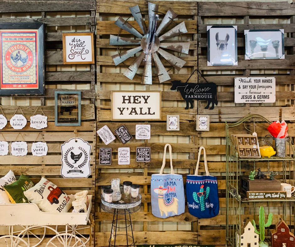 Gifts & Apparel - Bear Creek Country Store